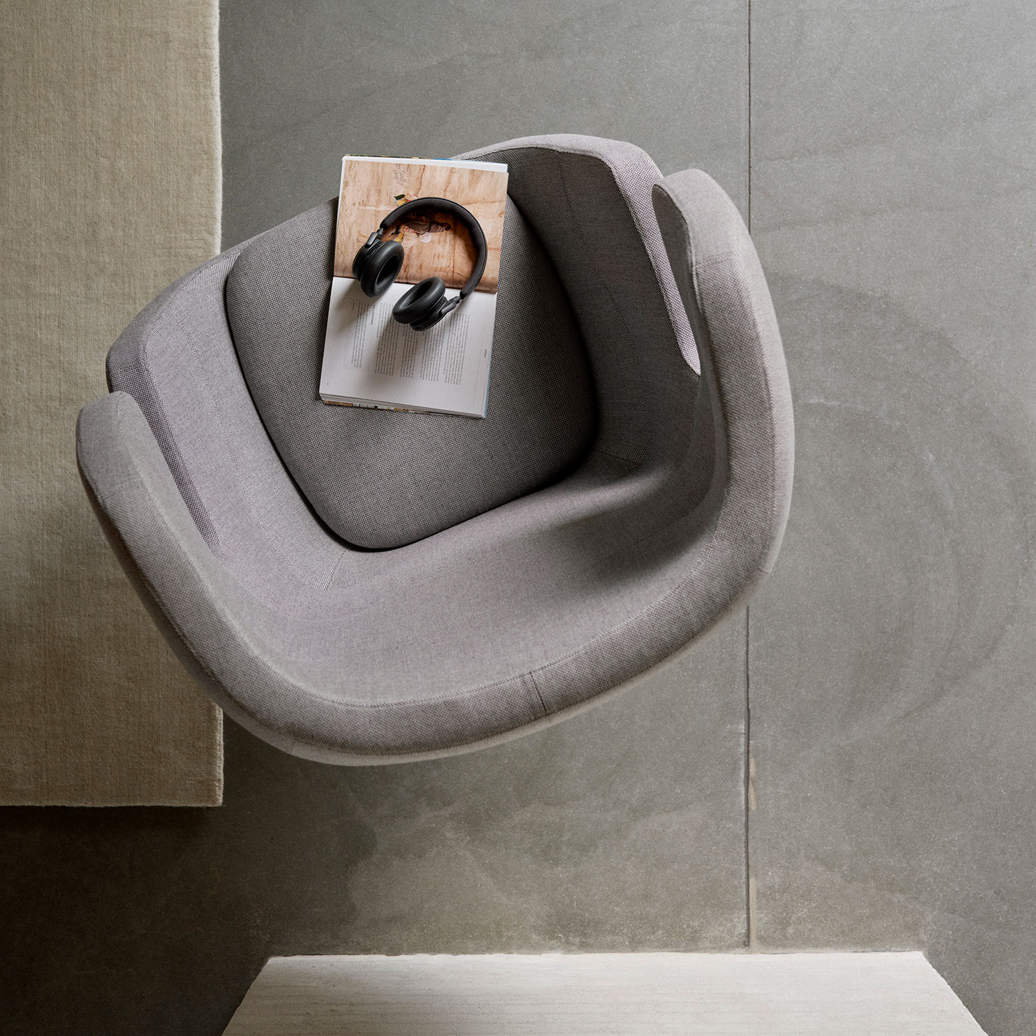 MOAI Swivel Chair » SOFTLINE Furniture